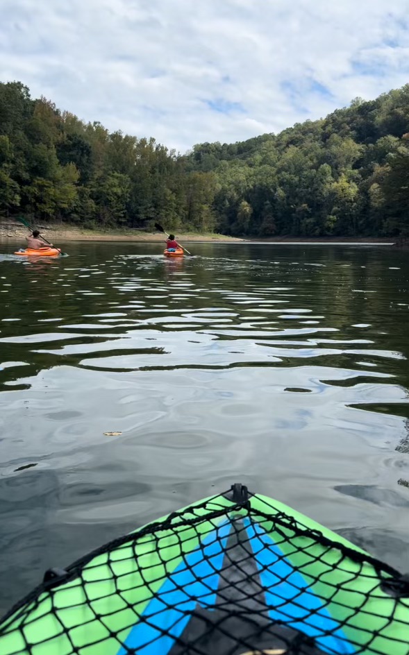 Kayaking Burgess Falls With Low Water Levels - Twenty Something Traveler